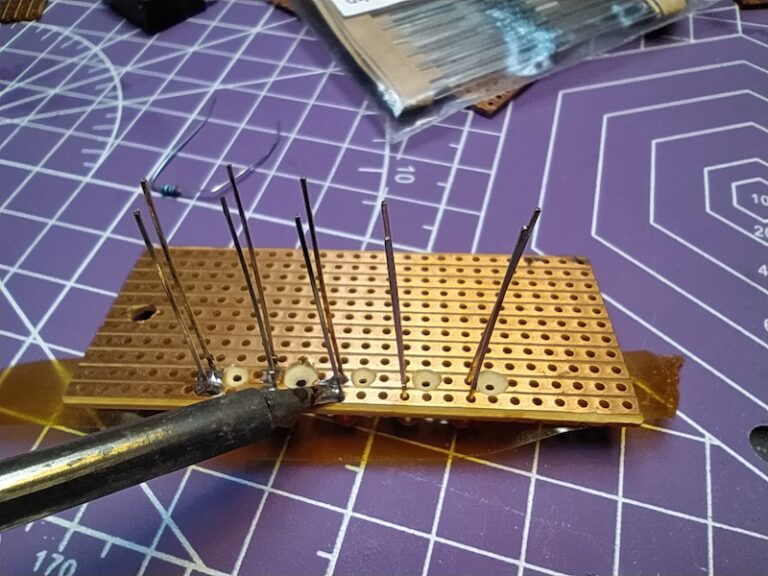 Create Simple Electronic Perfboard – beanz Magazine